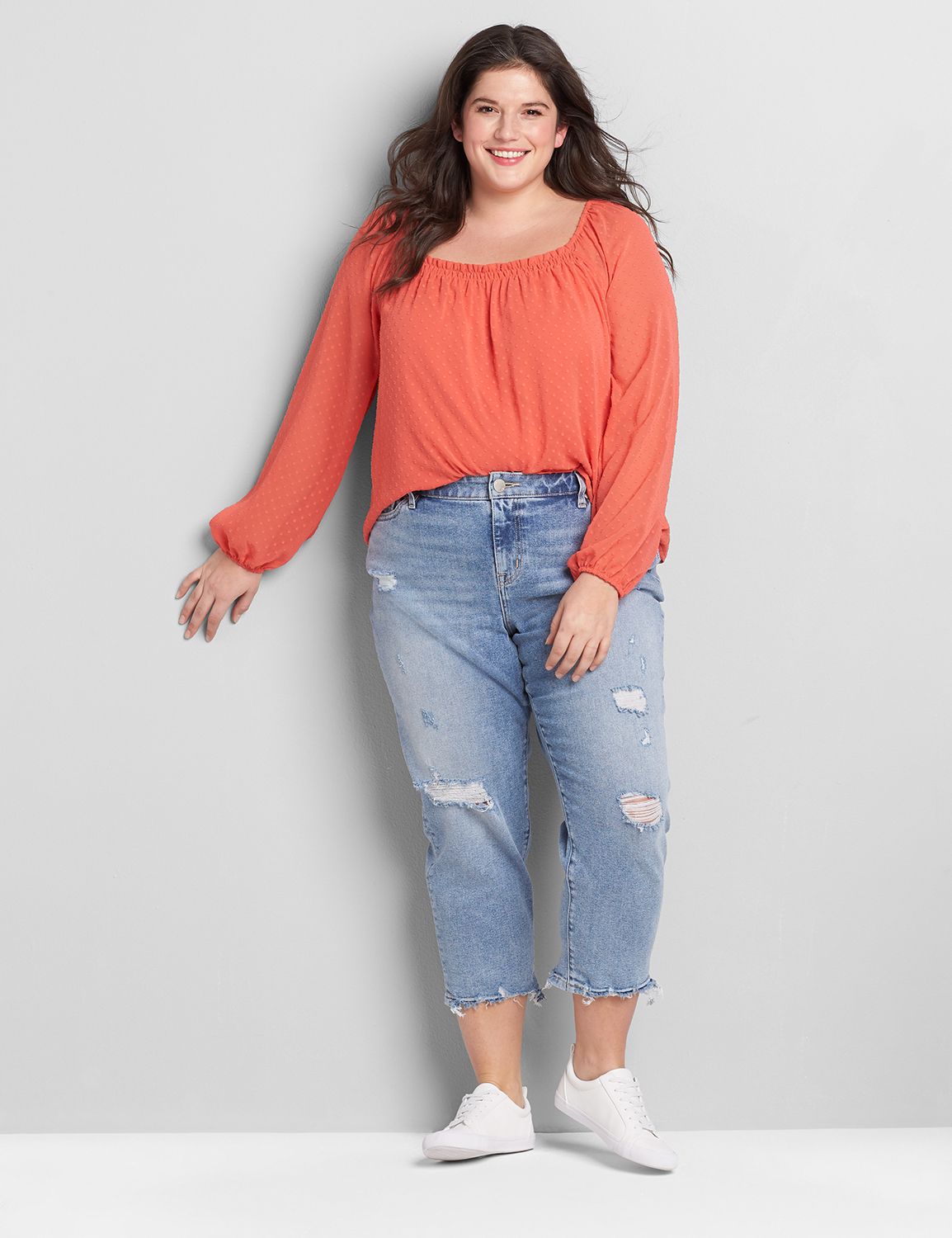 Signature Fit Boyfriend Capri Jean - Light Wash