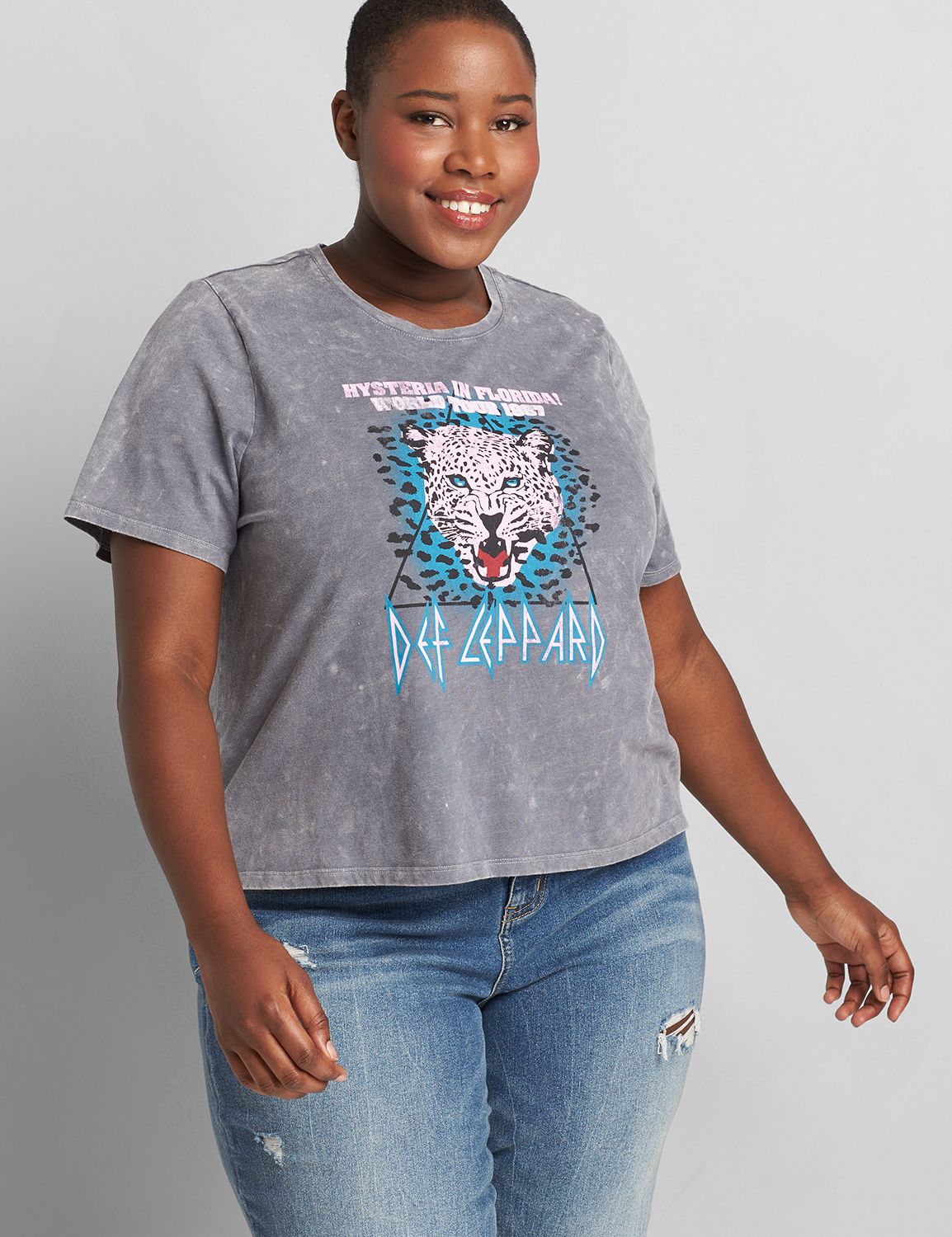 Cropped Def Leppard Graphic Tee