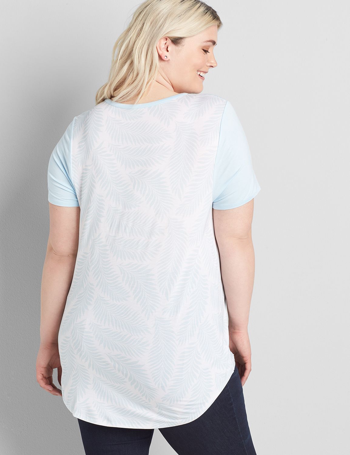 Notch-Neck High-Low Subtle Swing Tee