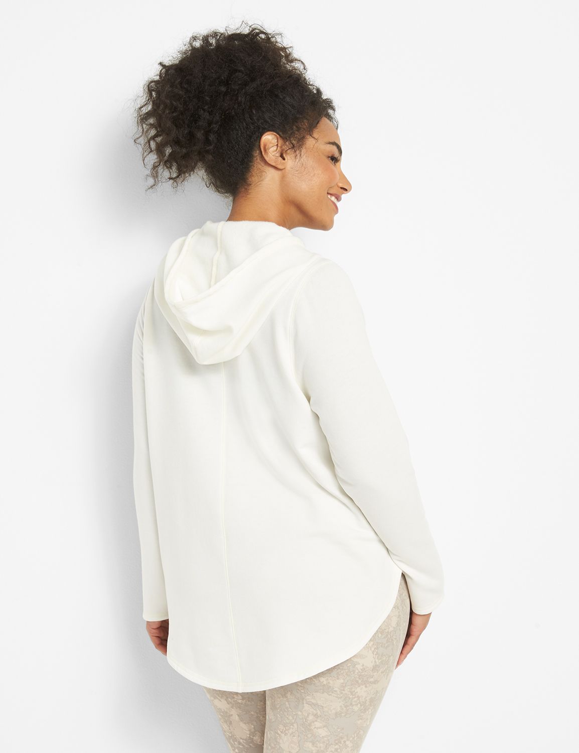 LIVI Hooded Top