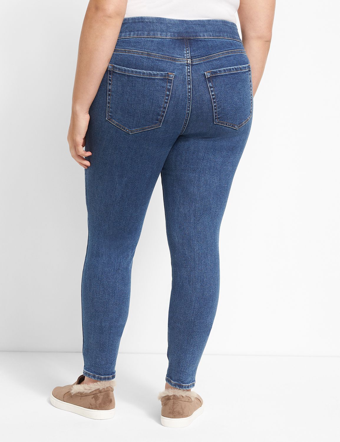 High-Rise Cozy Pull-On Jegging - Medium Wash