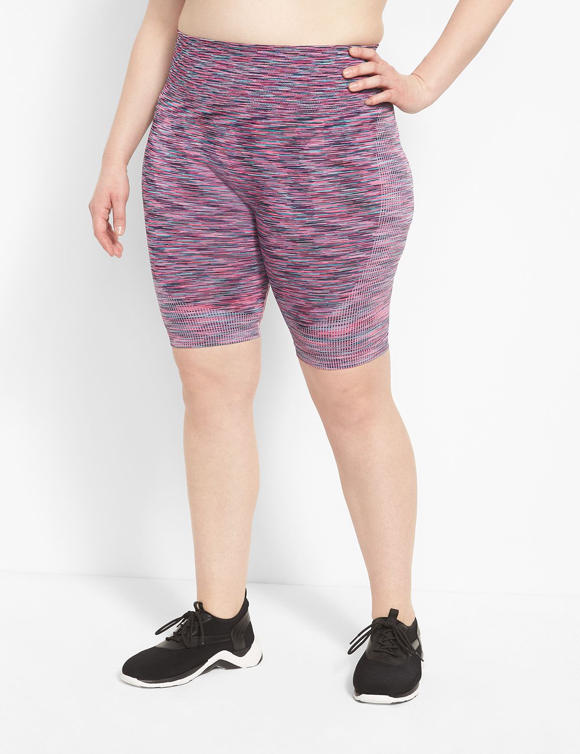 LIVI High-Rise Seamless Knee Short