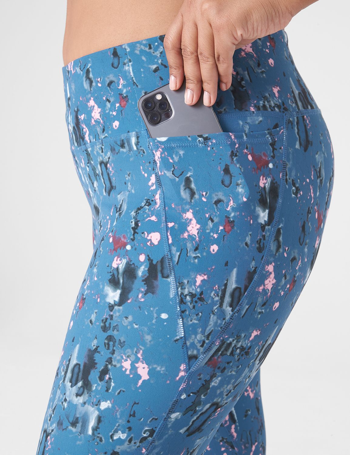 LIVI High Rise Livi Soft Capri Legg | LaneBryant