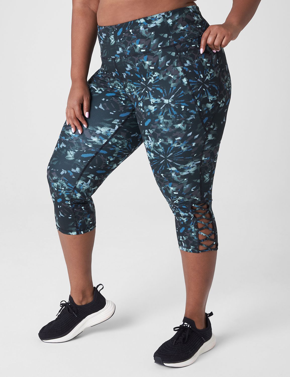 LIVI High Rise Livi Soft Capri Legg | LaneBryant