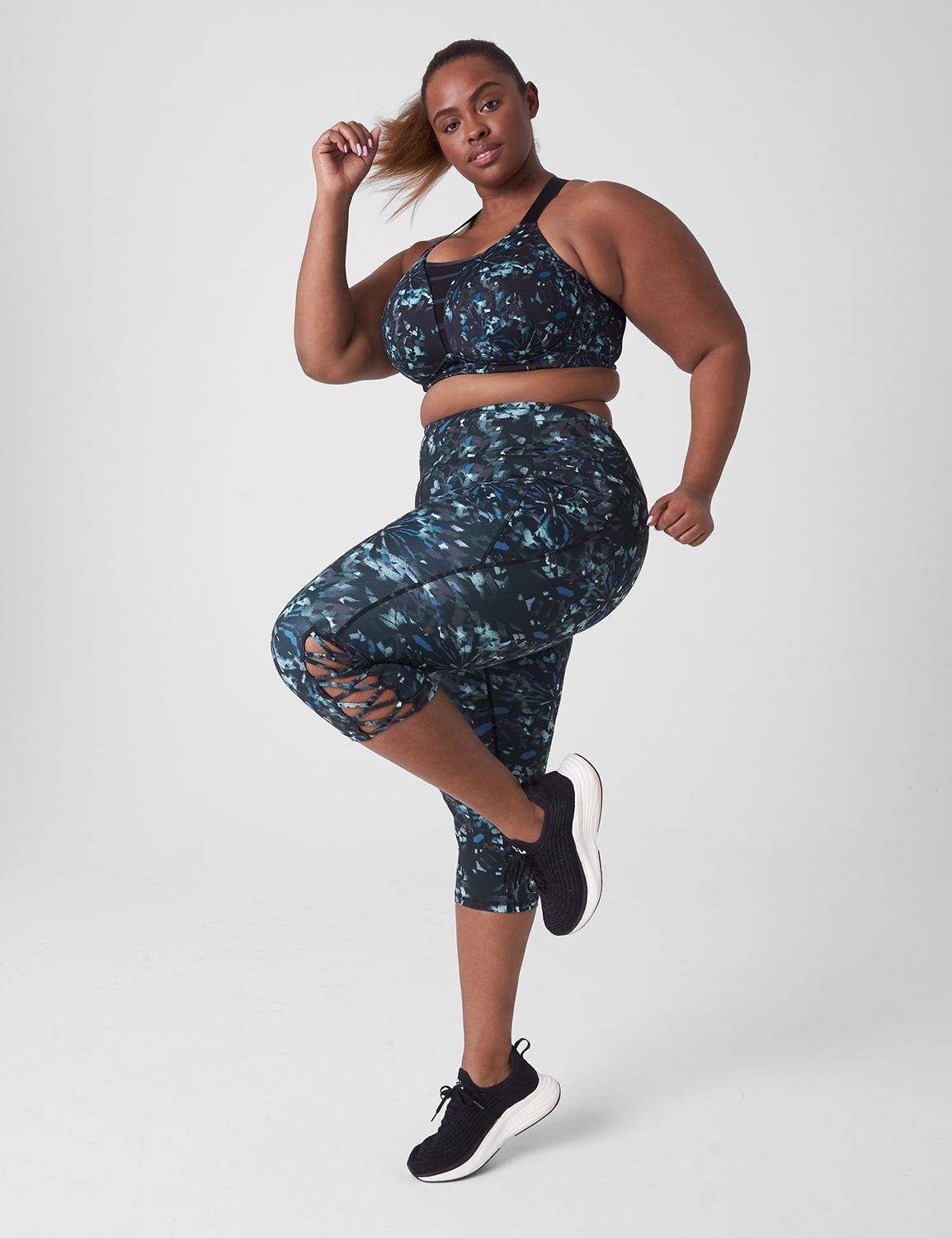 LIVI High Rise Livi Soft Capri Legg | LaneBryant