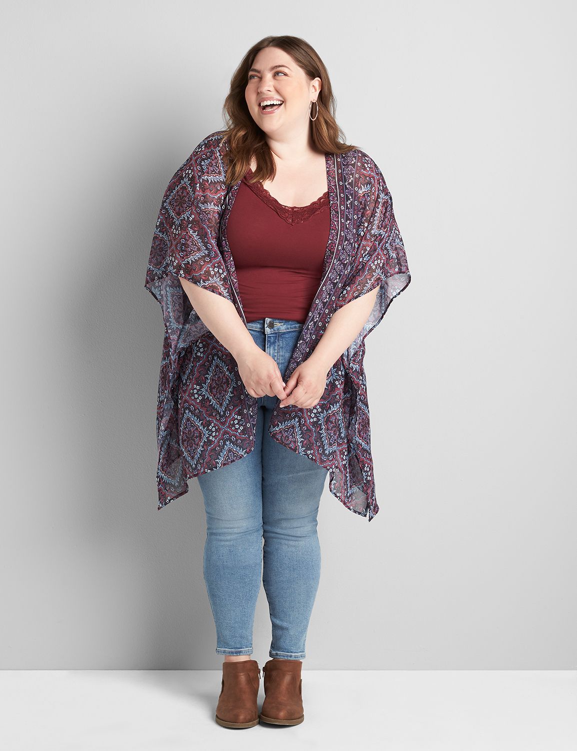 Basic Chiffon Overpiece 1121566:LBF21061PrarieFieldsV3(poncho)_CW01:ONESZ