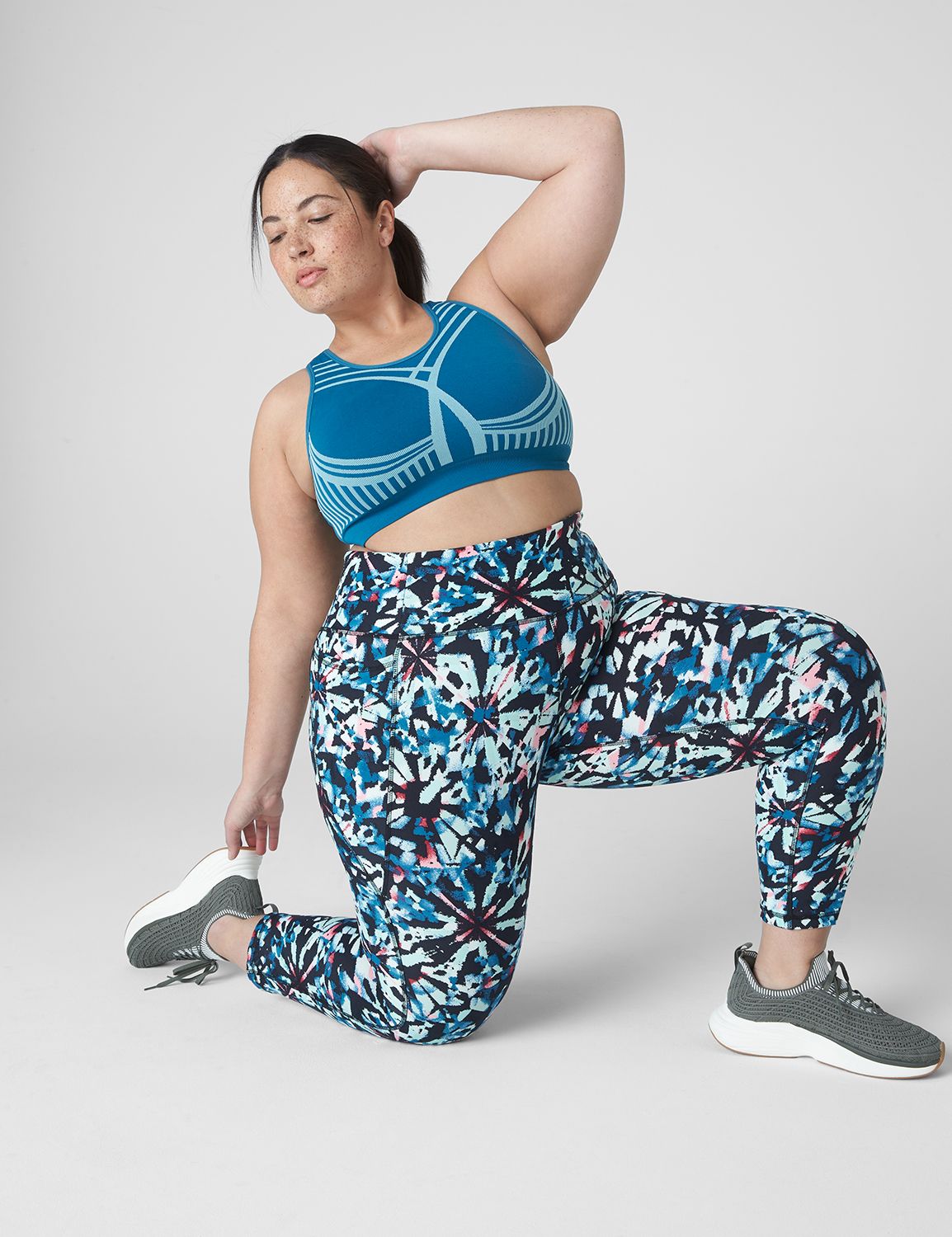 T Zoned Seamless Contrast Sport Bra | LaneBryant