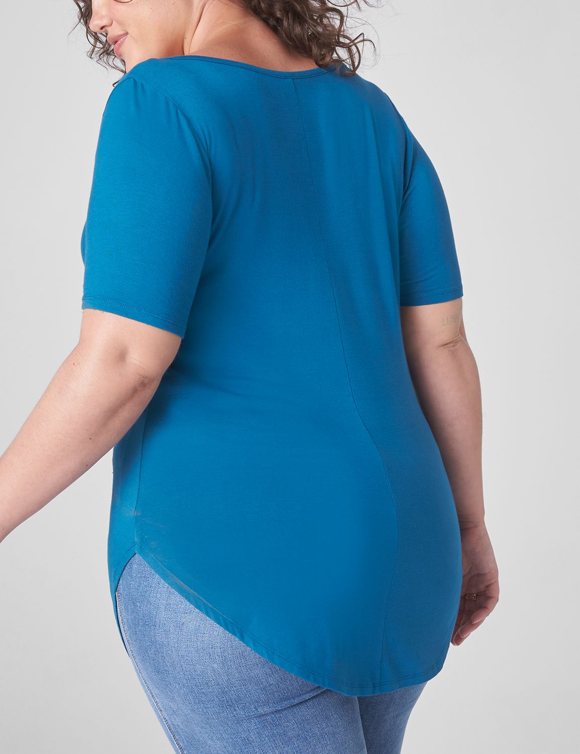 Fitted Short Sleeve Vneck Tunic Tee