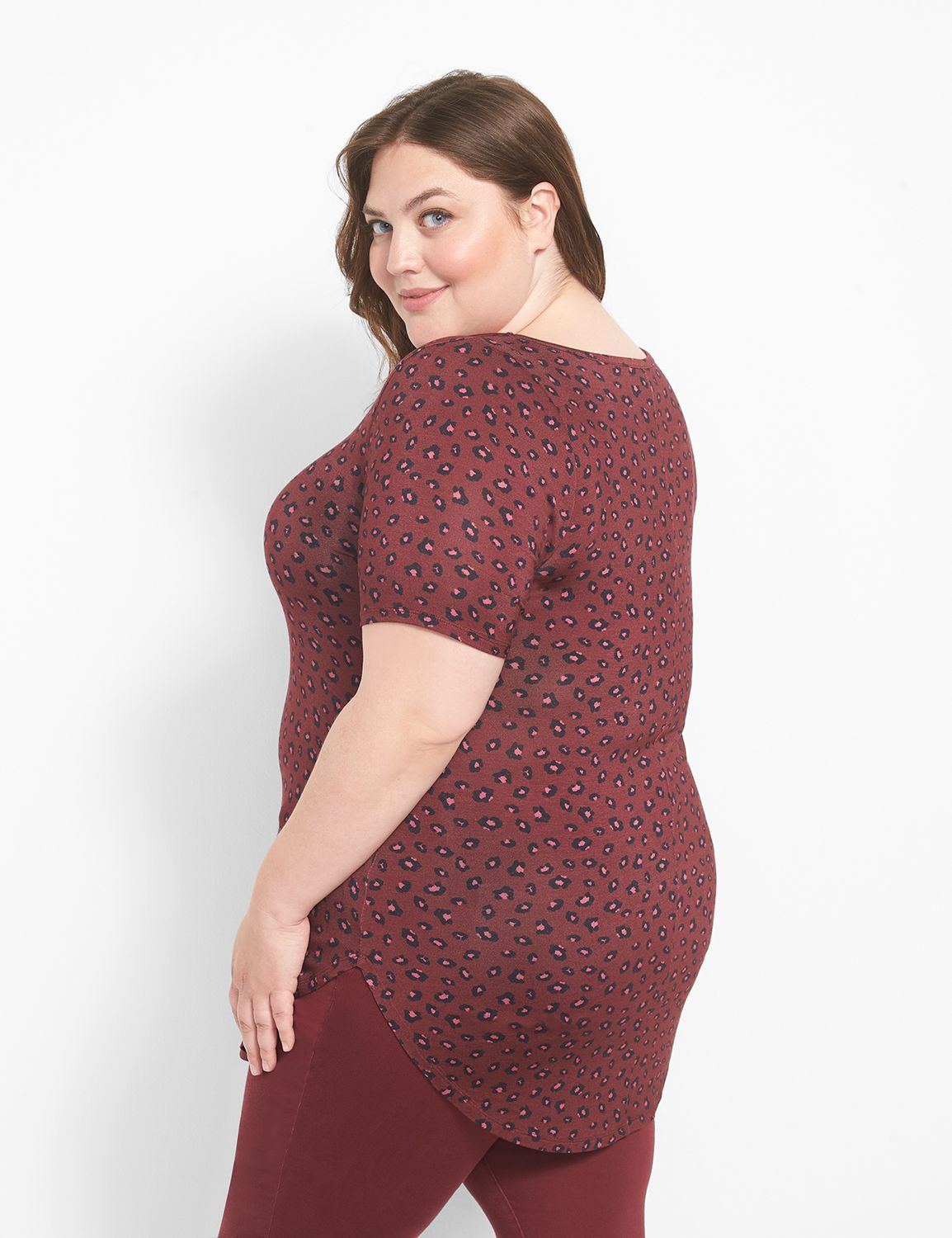 Fitted Short Sleeve Vneck Tunic Tee