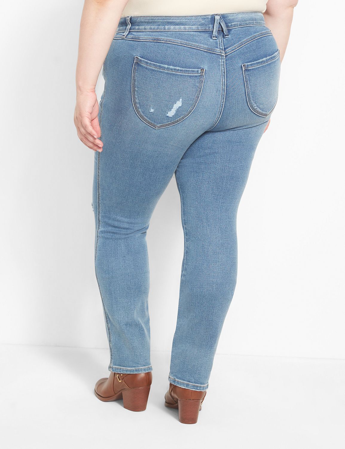 Straight Fit Body Icon High-Rise Straight Jean - Light Wash