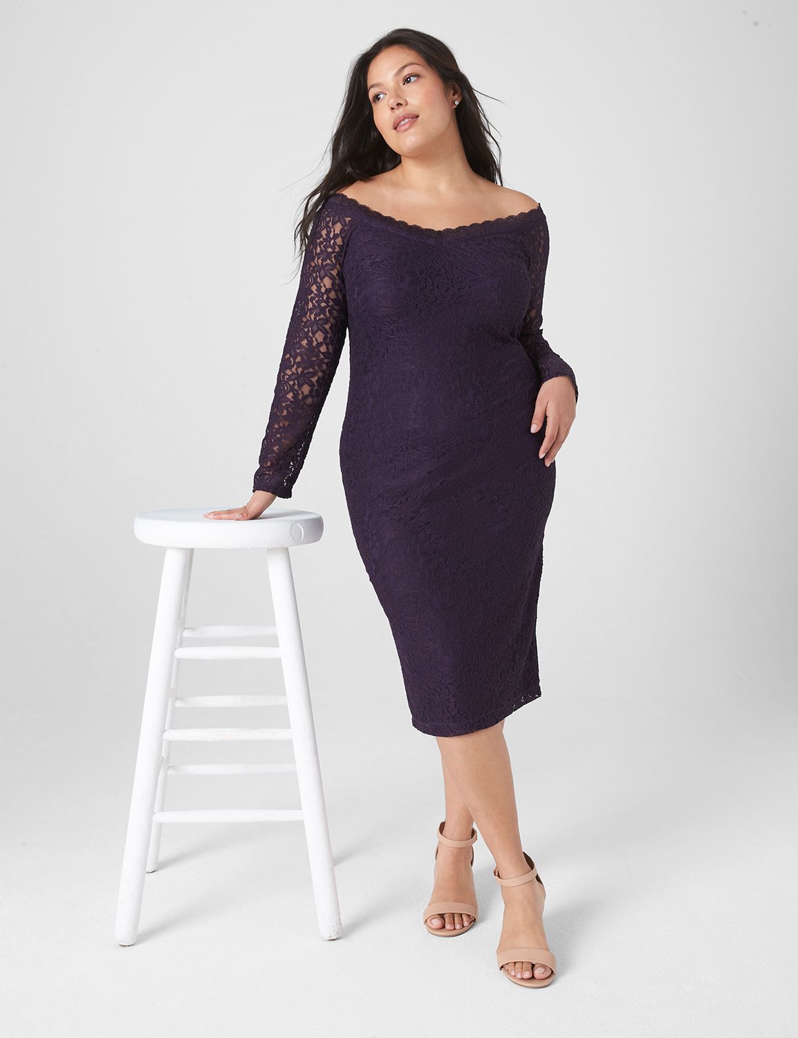Long-Sleeve Lace Bodycon Dress