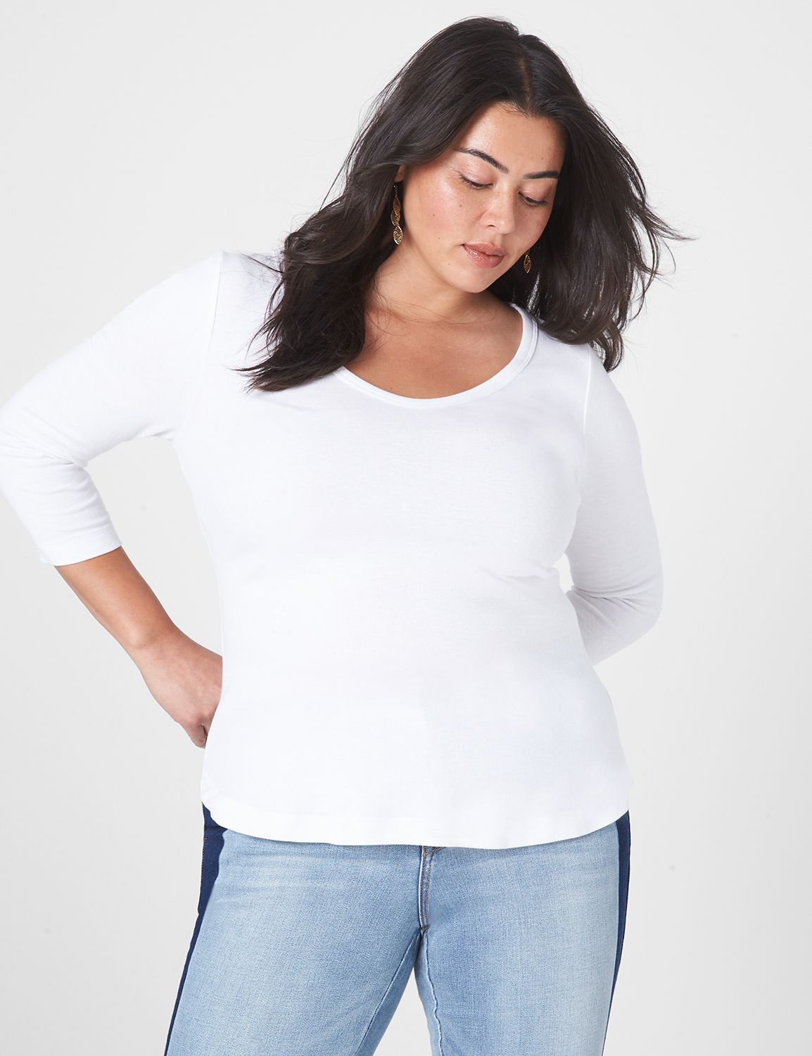 Fitted 3/4 Sleeve Voop Neck Tee 113