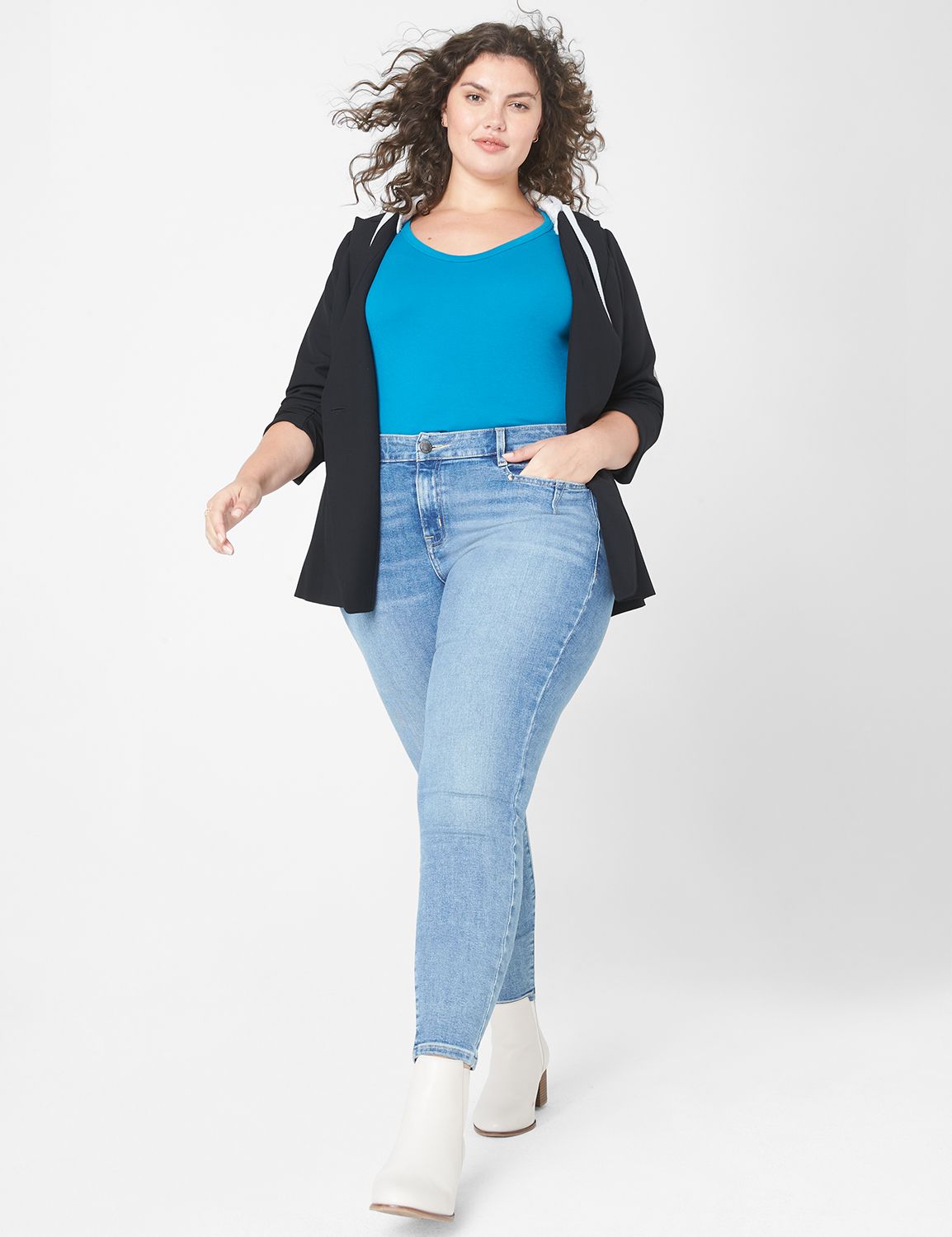 Fitted 3/4 Sleeve Voop Neck Tee 113