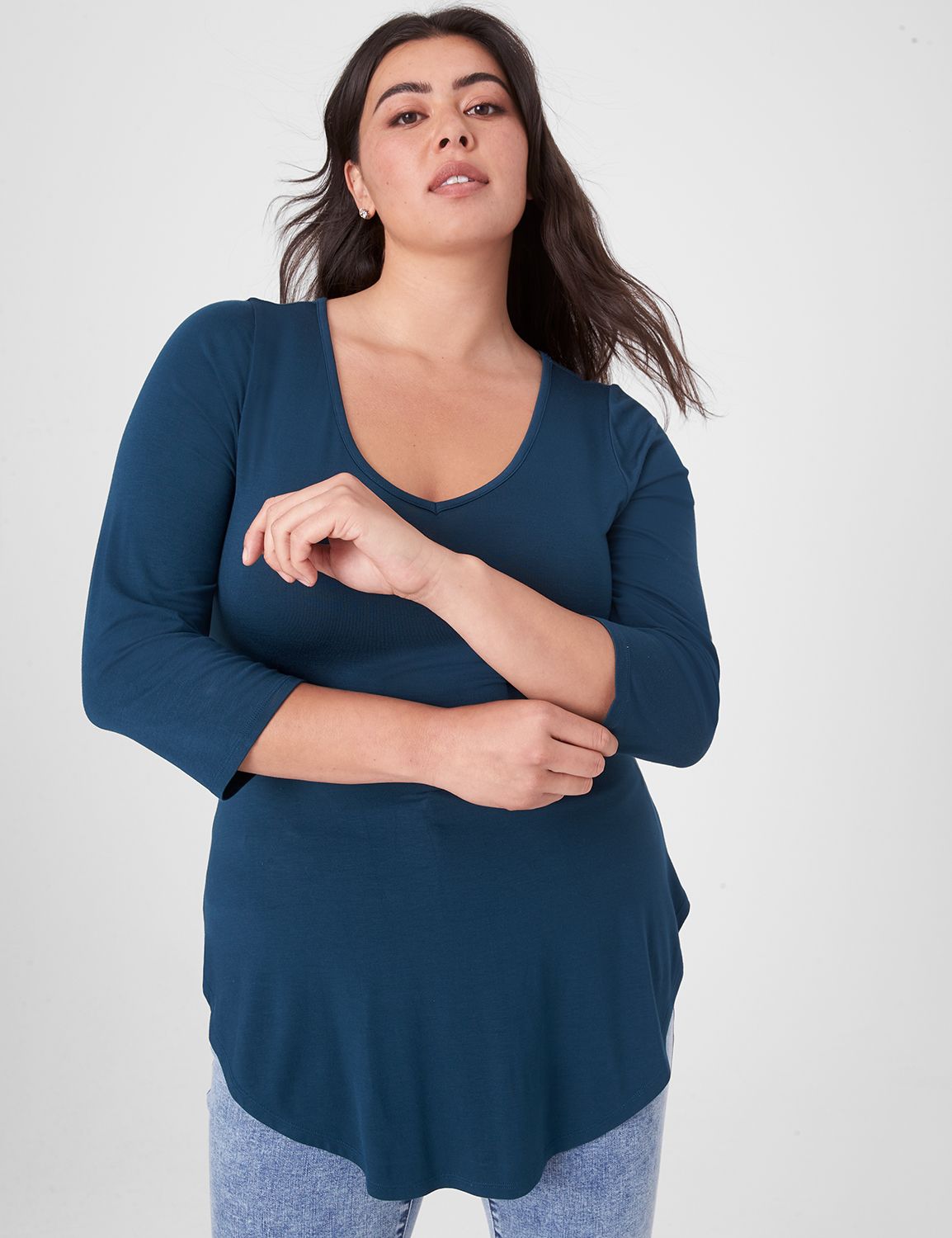 Fitted 3/4 Sleeve Vneck Tunic Tee 1