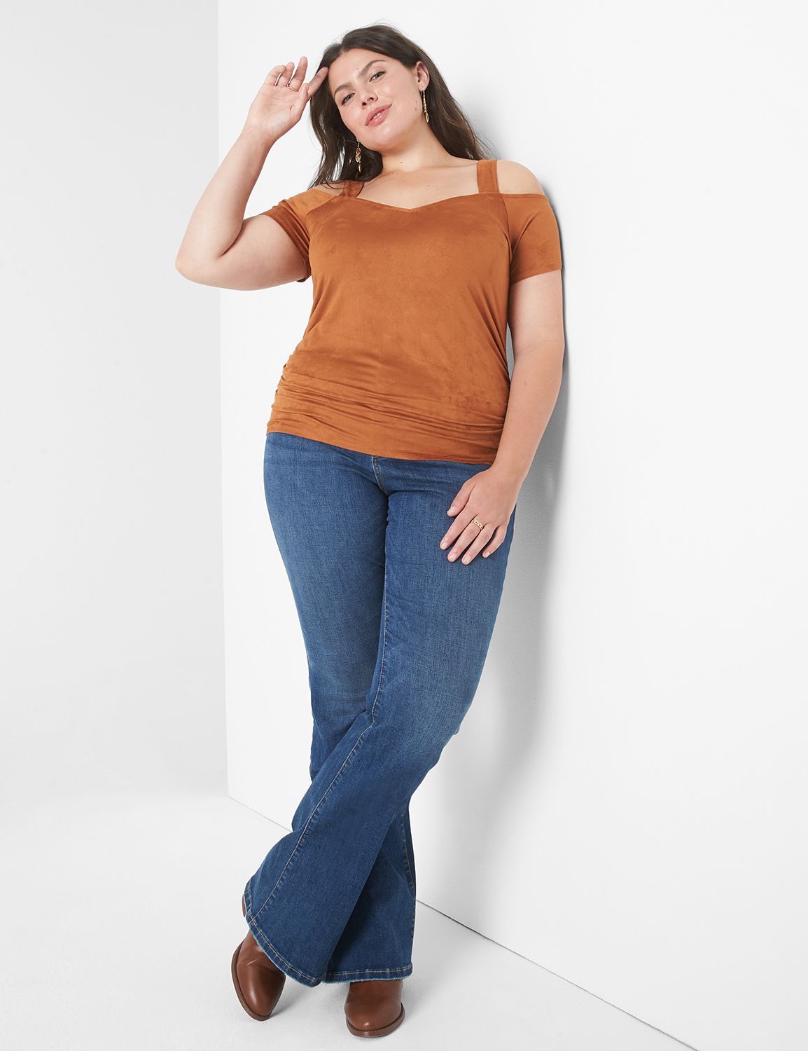 Fitted Short-Sleeve Sweetheart-Neck Ruched-Side Tee