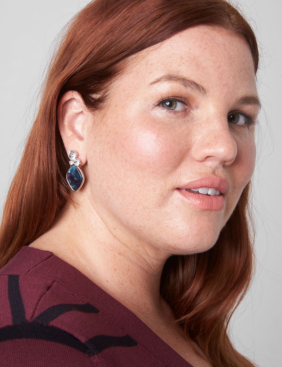 STATEMENT STONE DROP EARRING