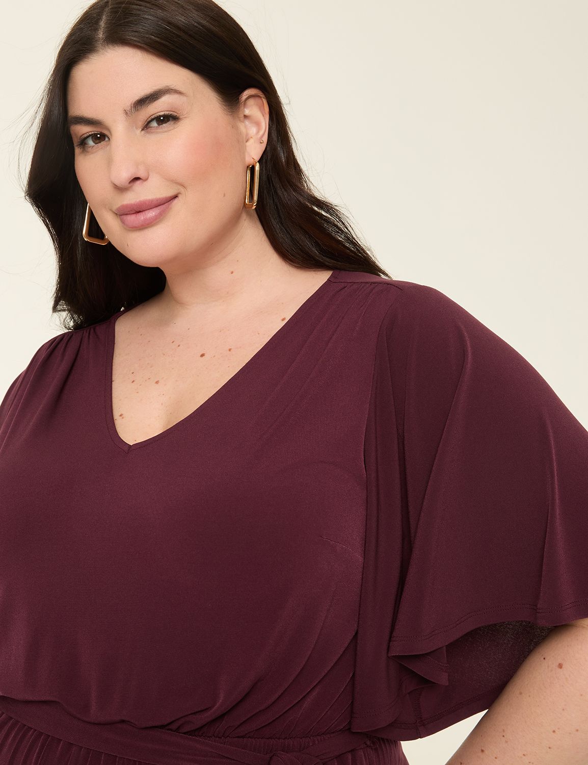 Short flutter sleeve V neck wide le | LaneBryant