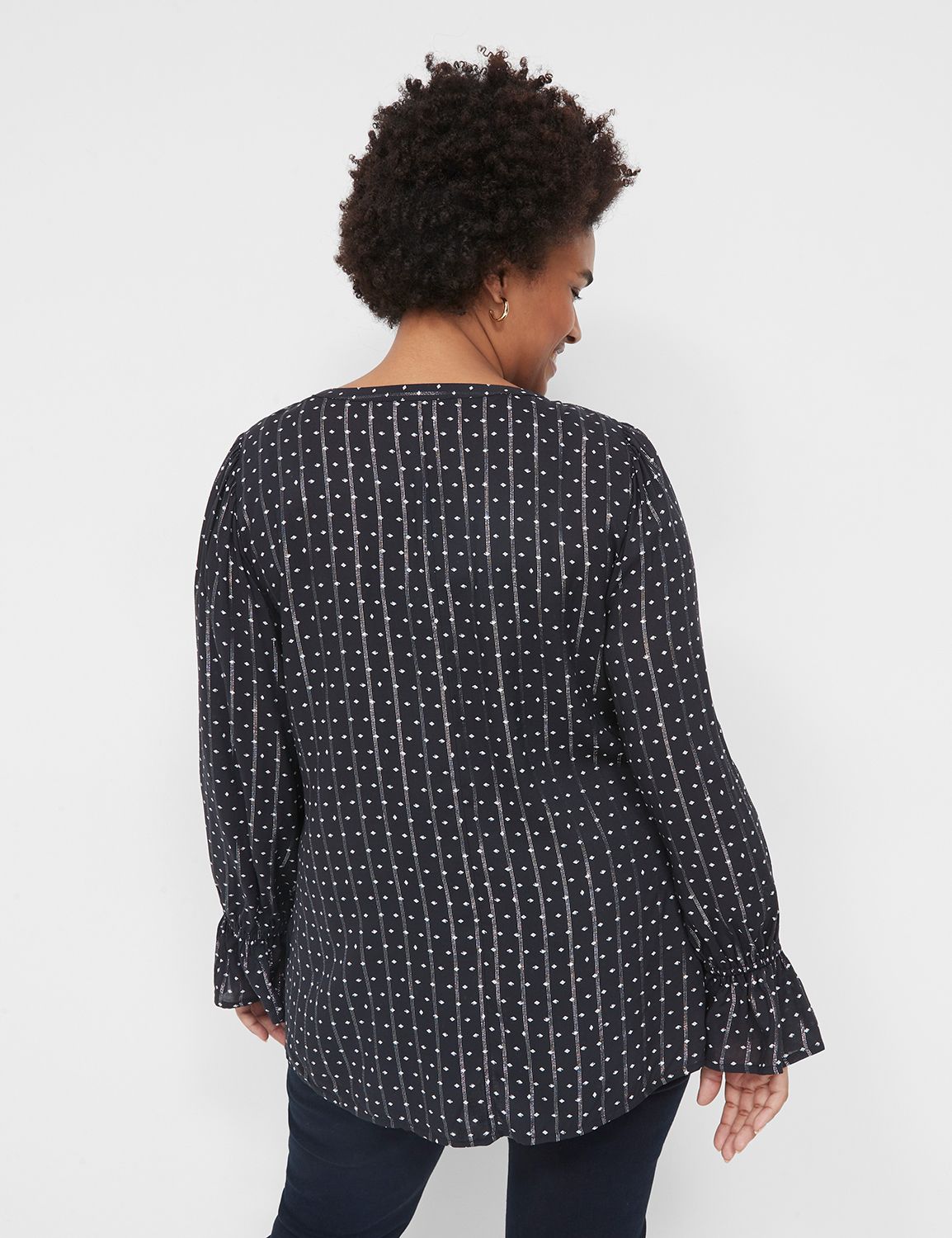 Classic Long Sleeve Crew Neck Keyho