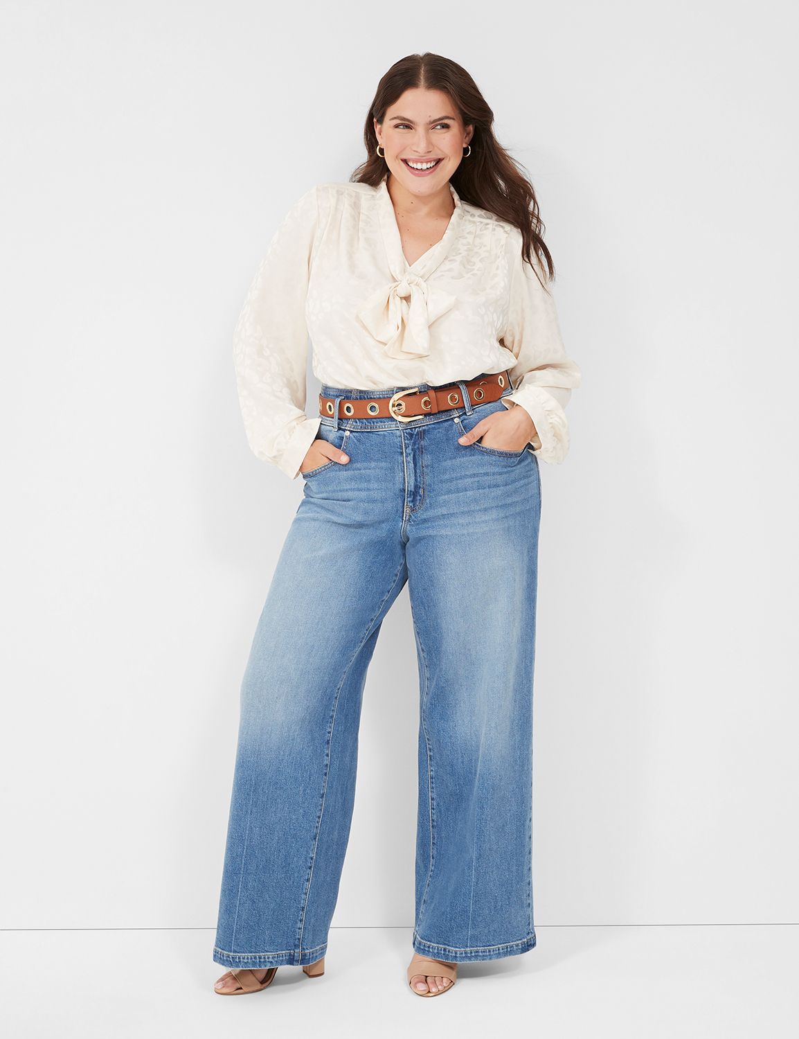 Classic Long Sleeve Tie Neck Popove