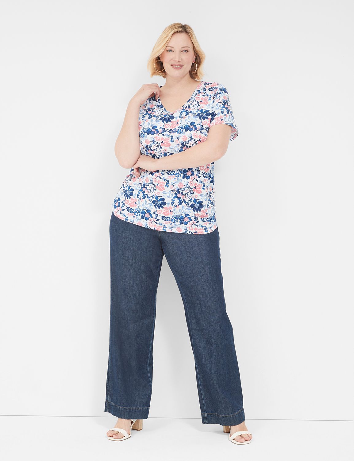 Short-Sleeve V-Neck Side-Ruched Tee | LaneBryant