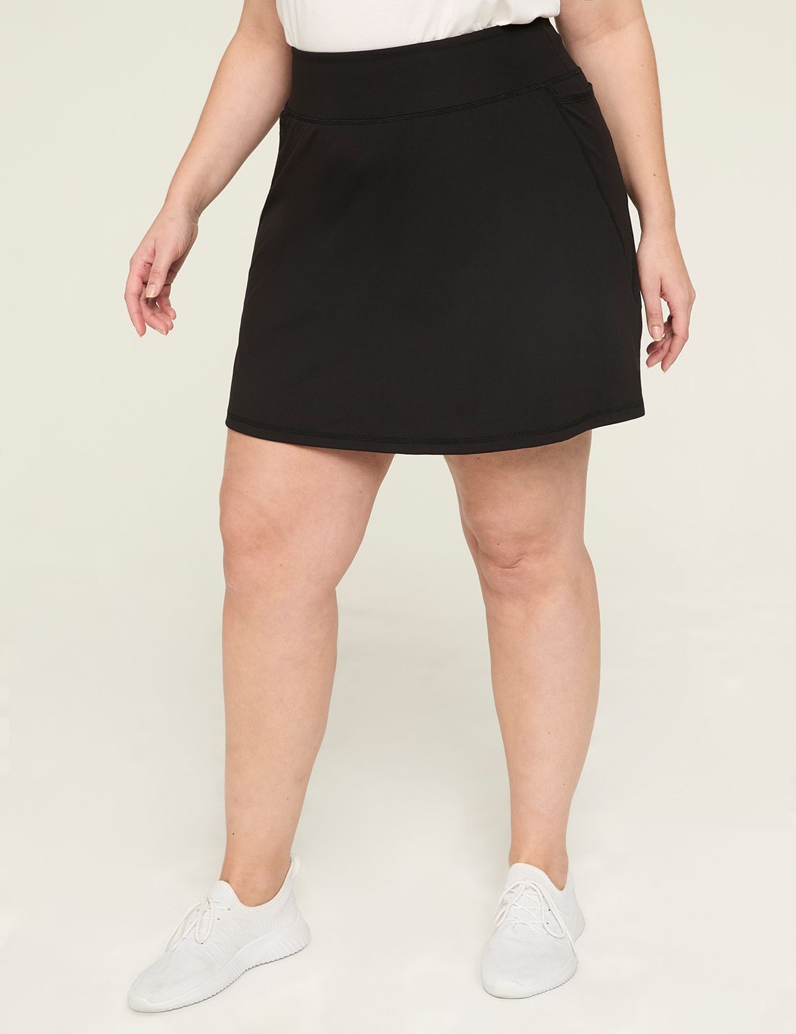 LIVI Mid Rise Livi Soft Skort S 114 | LaneBryant